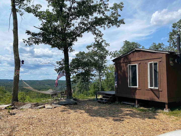The Off-grid Cabin On Turkey Hill - Connecticut