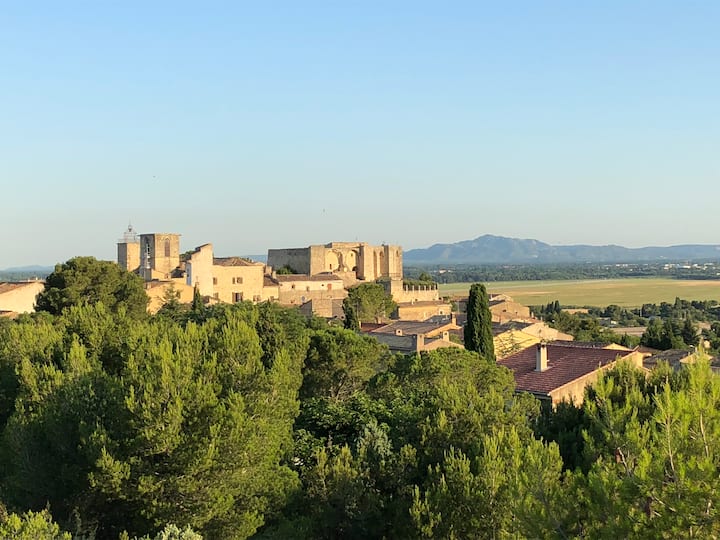 Studio Indépendant Au Cœur De La Provence - La Fare-les-Oliviers