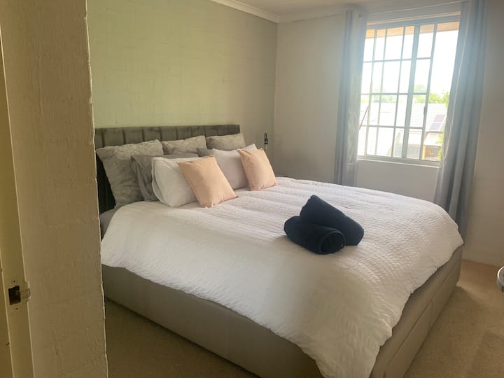 Plush 2 Bedroom Apartment Kingston - Canberra