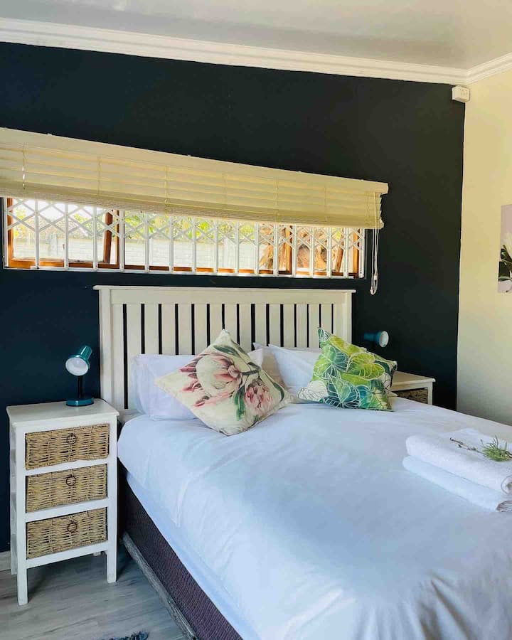 Enjoy Your Stay At Our Haven - Granny Flat. - East London, South Africa