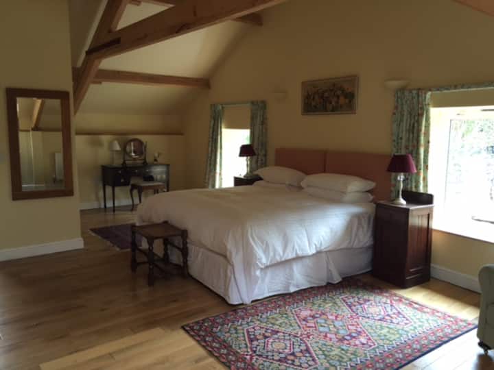 Honeysuckle Cottage - Brecon