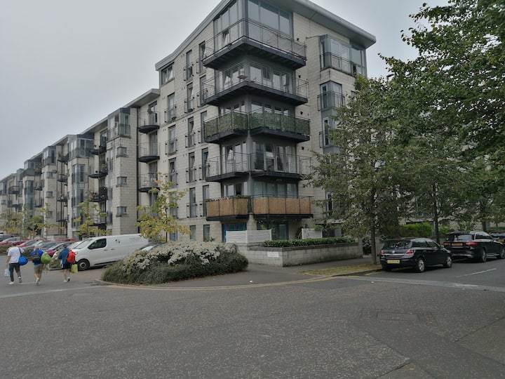 Fabulous 3 Bedroom Flat - Edinburgh, UK