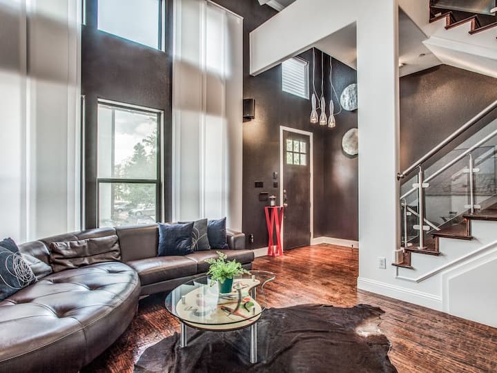 Two Houses Side By Side | Walkable In Legacy Shops - Plano, TX