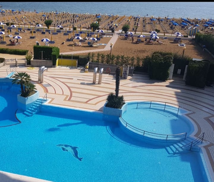 Appartamento Frontemare Piscina Spiaggia Privata - San Donà di Piave