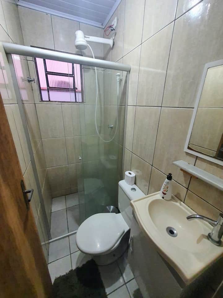 Kitnet Casal Privativa - Nº5 - São José dos Campos