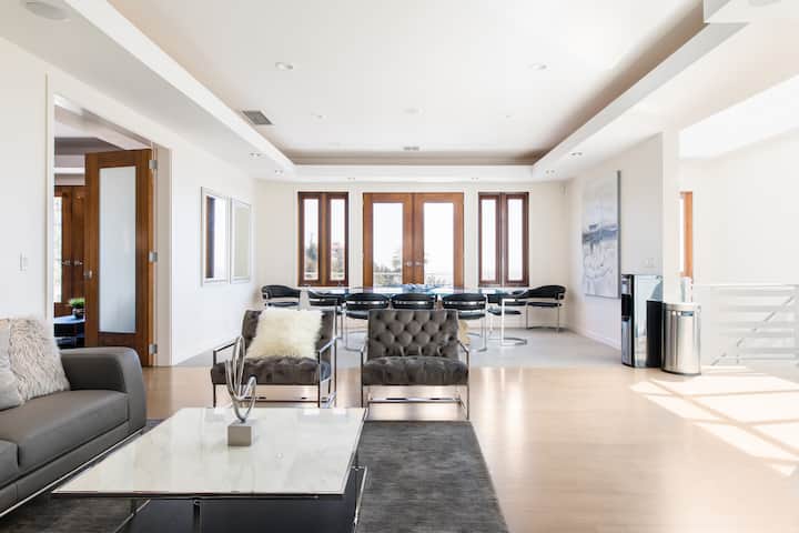 Hollywood Hills Home Pool Sauna Spa La City Views & Theater - West Hollywood, CA