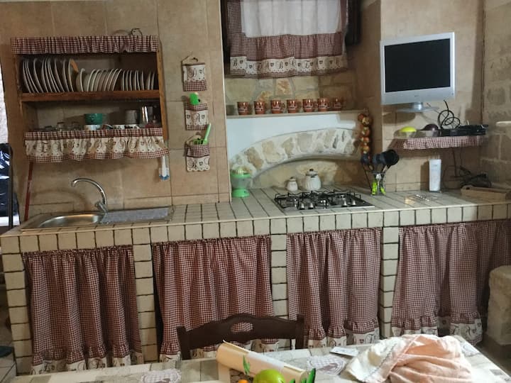 Casa Con Wi-fi E Vicinissima Alla Spiaggia - Vieste