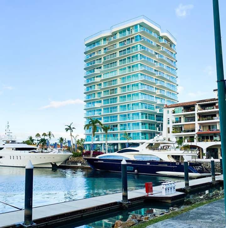 Departamento En El Corazón De La Marina Vallarta - Puerto Vallarta