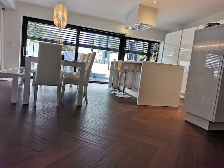Modern, Am Rande & Einzigartiges Appartement - Bettmeralp