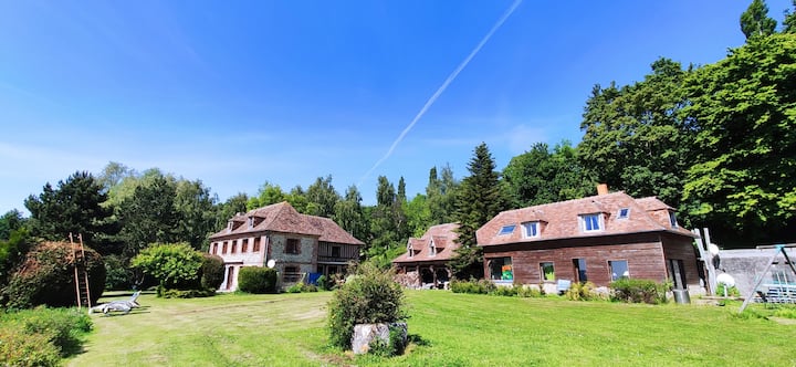 Maisons Normandes Avec Parc Arboré De 17 Hectares - Lisieux