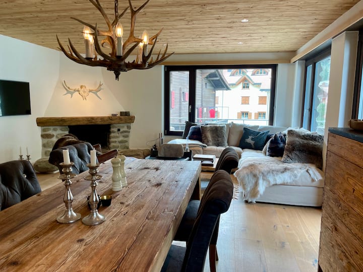 Central Alpine Cozy Apt, Fireplace, 3 Beds 2 Baths - Klosters-Serneus
