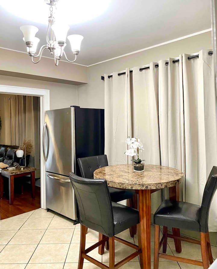 Cozy Apartment Near Downtown Detroit #1 - Hamtramck, MI