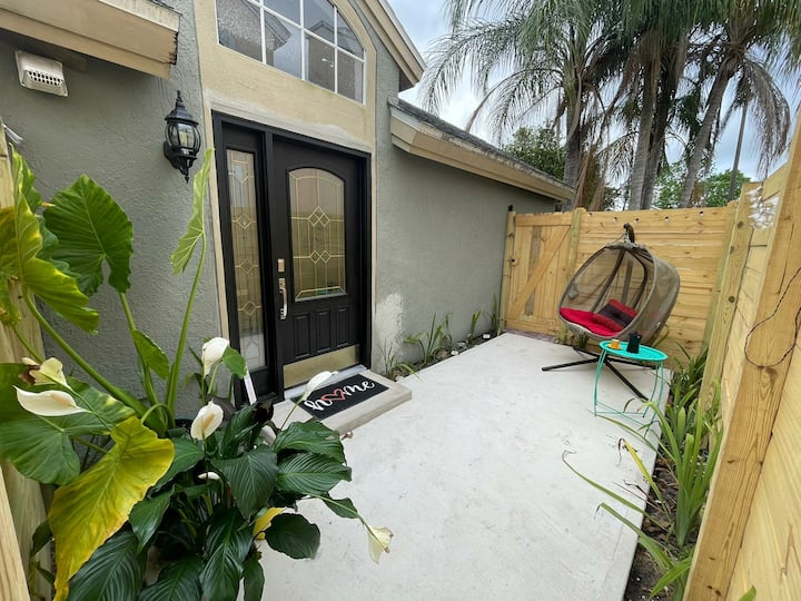 Elegant And Cozy Guest House - Orlando