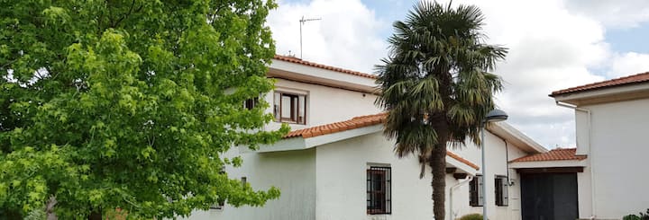 Hospedería Monástica Rural /Apartamento S. José - Bermeo