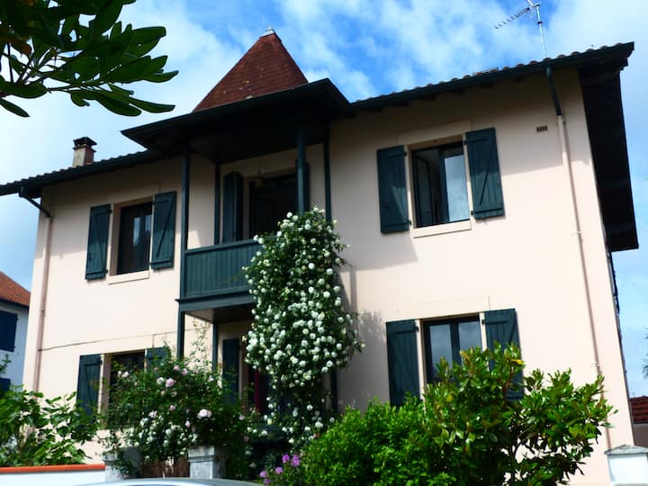 Grand Studio/ Maison Basque Avec Jardin Privatif - Bayonne