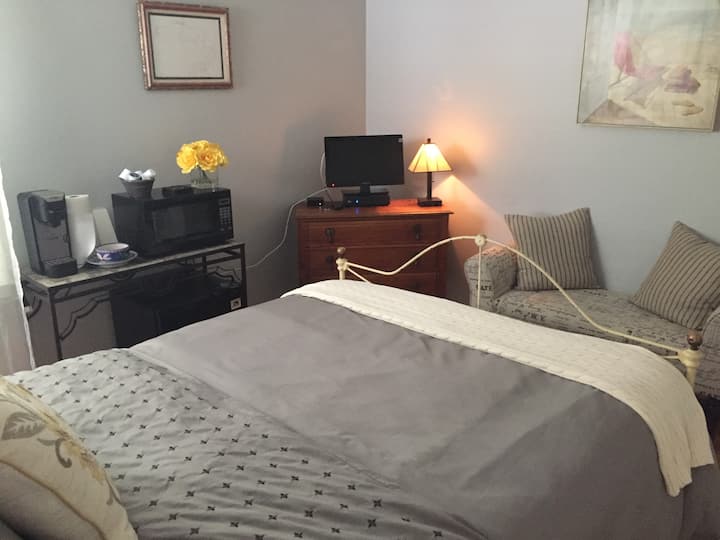Venice Garden View Room - Santa Monica, CA