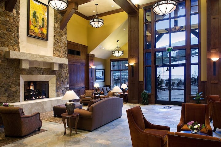 Ski In Ski Out Luxury Resort - ブリッケンリッジ, CO