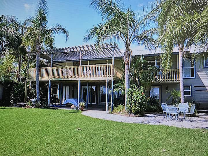 Waterfront Home 5bed/4bath 310ft Fish Pier (9beds) - Texas City, TX