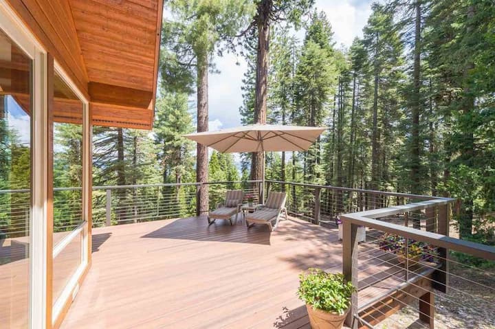 Lake Almanor West, Sleeps 12+, 5 Acres Lassen View - Chester, CA