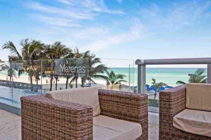 Amazing 1br Ocean Resort !:!:! - Sunny Isles Beach, FL