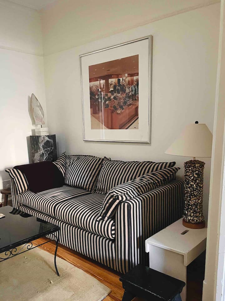 2+ Bedroom Peaceful Stylish Brooklyn Brownstone - New York