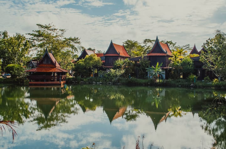 Traditional Pool Villa + Terrace, 2 Bedrooms (V5) - Provincia de Phuket