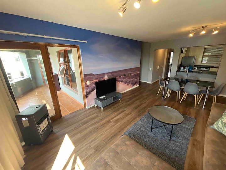 21 Morning Sun Gardens - Sandton