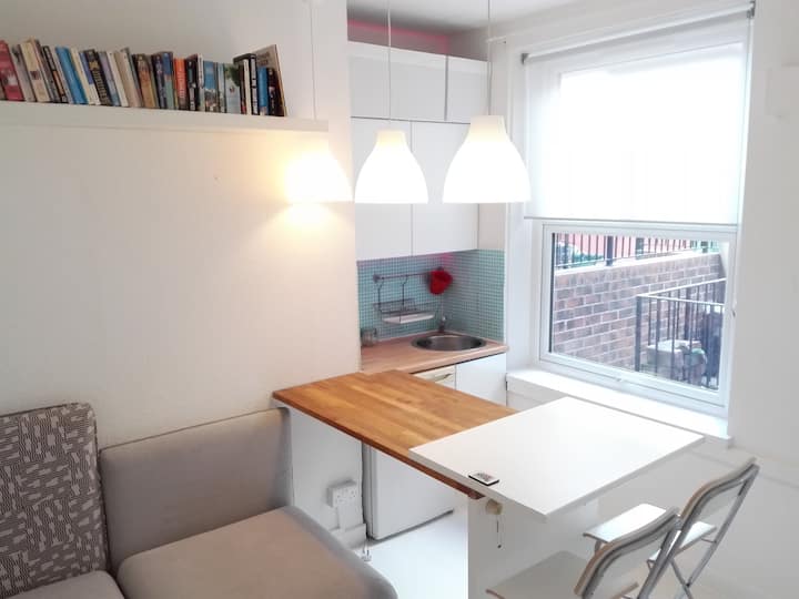 The Light Box-en Suite-city Self Contained Leeds - Leeds