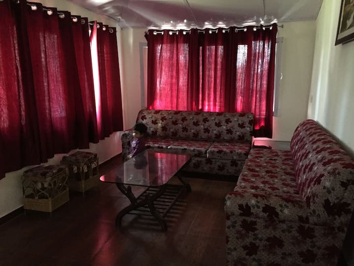 The Dingle Homestay (Heritage Bungalow ) - Dalhousie