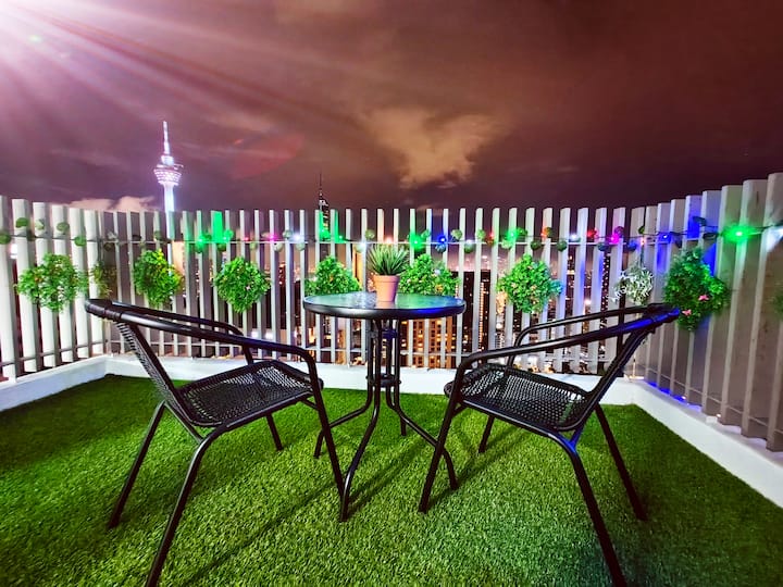 The Luxe Grand Loft Duplex @ Klcc + Huge Balcony - Kuala Lumpur