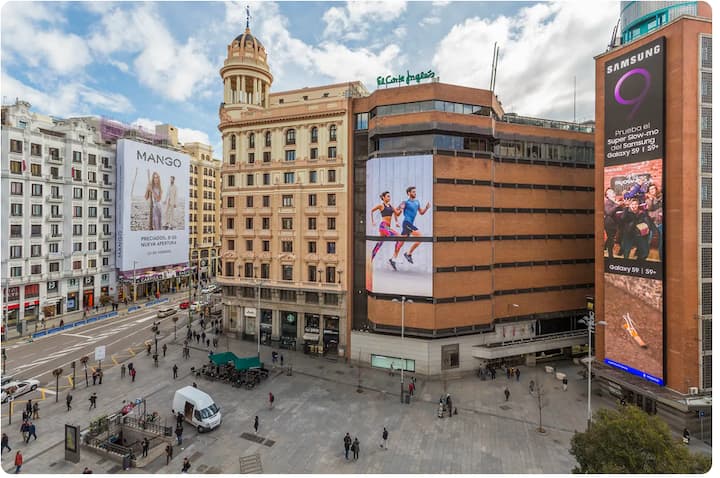 En Plaza De Callao Y Gran VÃa. Precioso. 2/3 Pers - Madrid