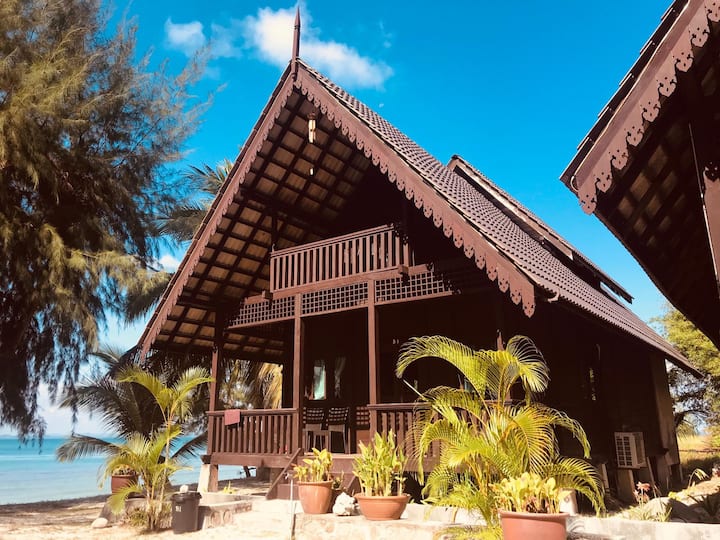 Executives Suites Sea View - Malaysia