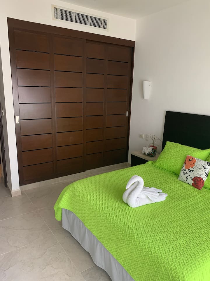Bello Departamento A Unos Pasos De Playa Mamitas - Cozumel