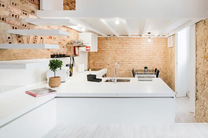 Lisbon Vintage Loft Apartment - Lisbon