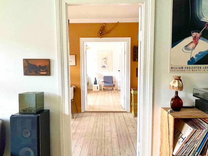 Stor Lys Lejlighed Med To Solrige Altaner Nørrebro - Copenhague