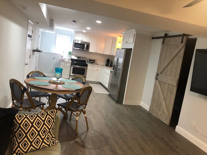 Bayside Apartment
W/private Entrance. - Chesapeake Beach, MD