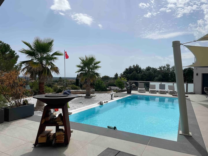 Magnifique Villa Avec Piscine - Nîmes
