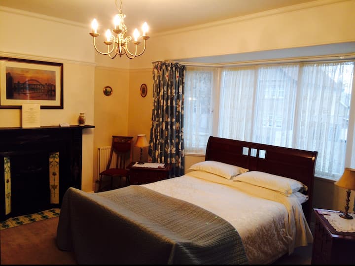 Beautiful B&b In Bamburgh With En Suite Shower - Bamburgh