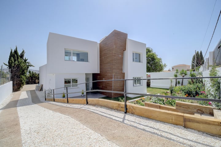 Modern Villa In Valle Romano, Estepona - Casares