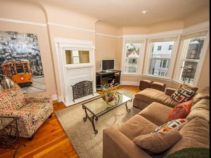 Amazing Marina/cow Hollow 3 Bedroom 2 Full Bath - Sausalito, CA