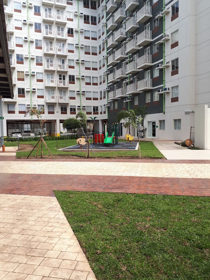 Small Space Fully Furnished Near City Center. - Bacolod