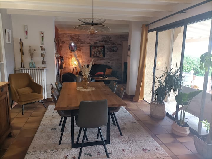 Maison Chaleureuse Avec Cheminée Et Jardin - Carcassonne