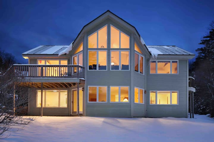 Luxury Ski Home In The Bretton Woods Ski Resort - Bretton Woods, NH