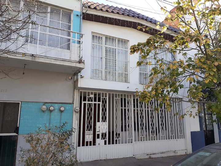 Casa Cómoda Y Céntrica En Aguascalientes - Aguascalientes