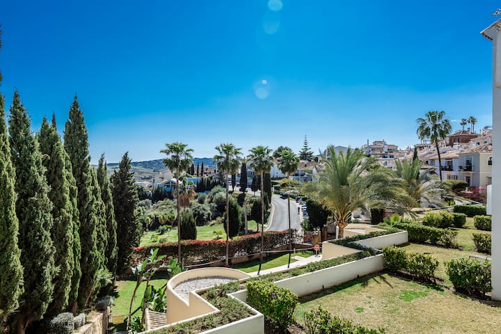 Beautiful 3 Bedroom Apartment In Mijas Golf - Mijas