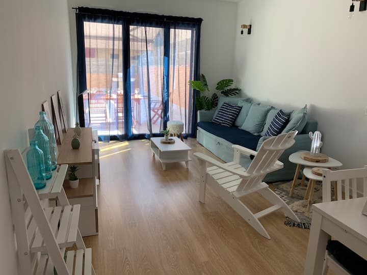 Apartamento Nuevo, Con Terraza Y Céntrico. Blanes - Santa Susanna