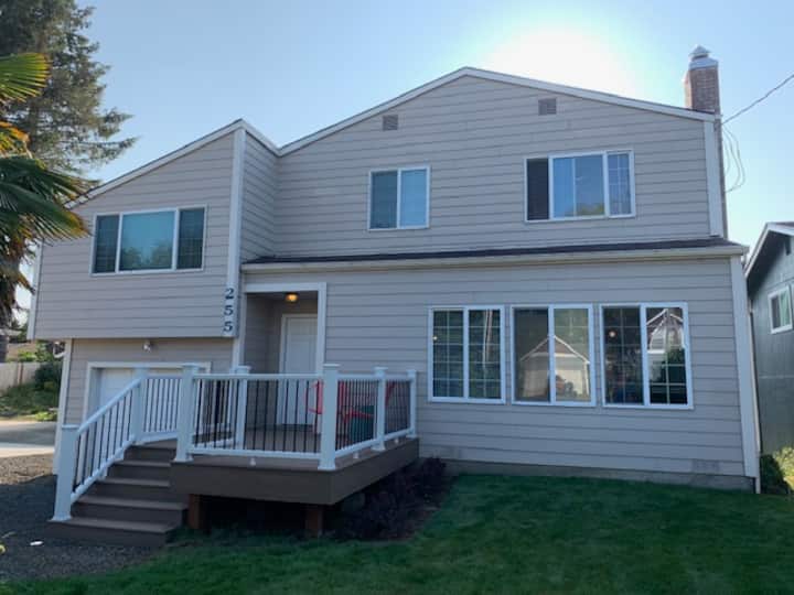 Getaway In Rockaway! - Rockaway Beach, OR