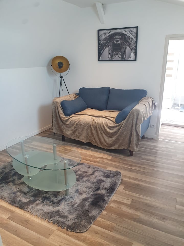 Appartement N° 5, 1 Chambre, Parking Privé - Bailleul