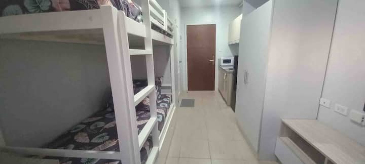 Humble Studio Unit In Alabang - Las Piñas