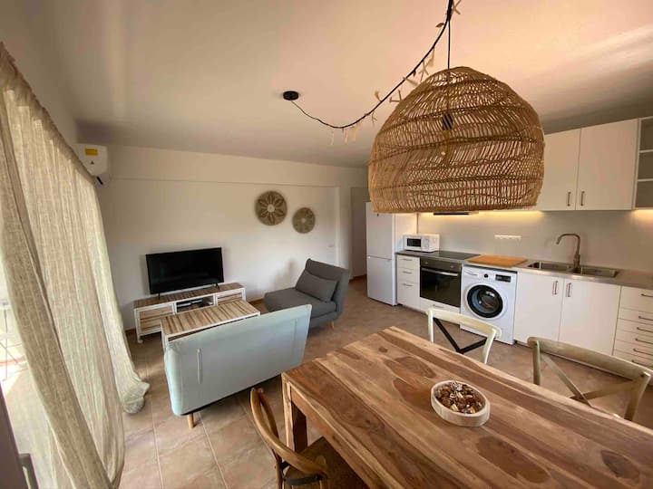 Bella Paula - Es Pujols